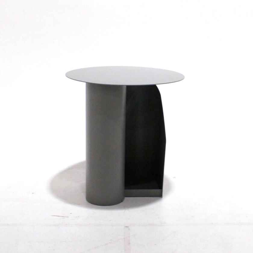 Yfactory Metal Table - Dark Grey Size 40x40x52cm.
